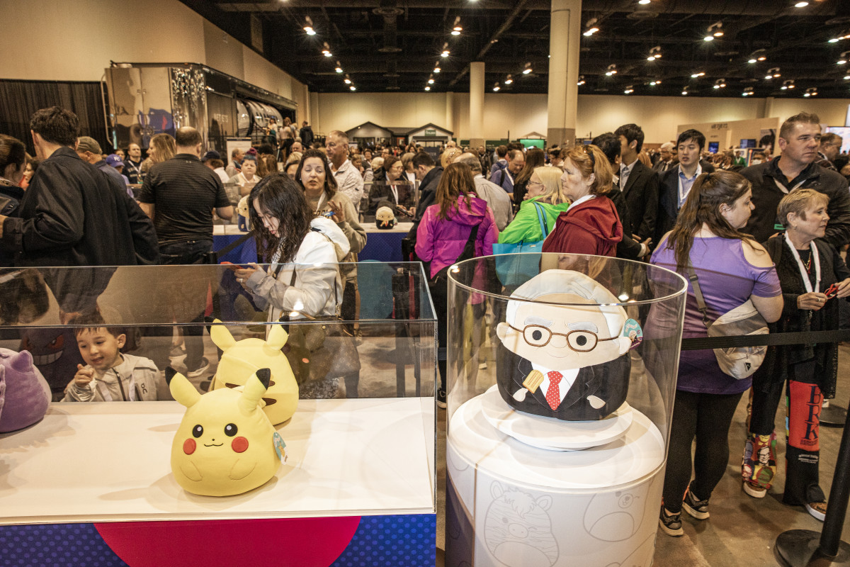 Squishmallows, Build-A-Bear and the battle brewing in the stuffed ...