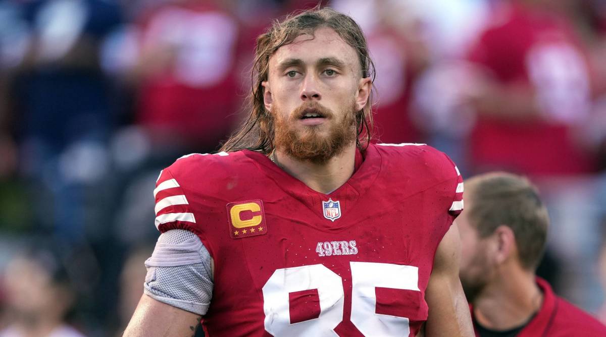 NFL Fines 49ers TE George Kittle for Vulgar T-Shirt Celebration | Baker City Herald