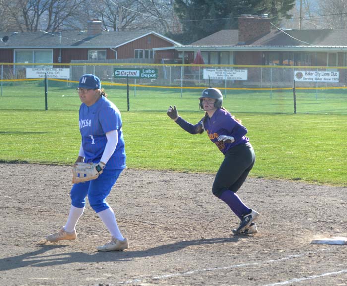 Baker/Powder Valley softball team has top GPA among Class 4A teams ...