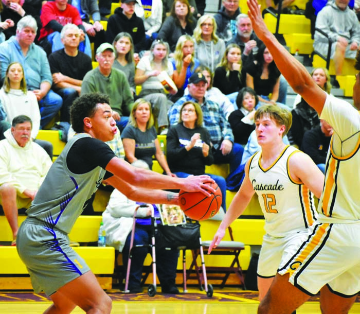BAKER BOYS BASKETBALL: Bulldogs dominate Cascade, earns first ...